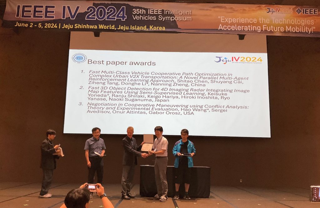 IEEE IV 2024- IEEE Intelligent Vehicles Symposiumで、Best Paper Award(2nd)を受賞 ― 米陀 佳祐（准教授） | 受賞歴 ...
